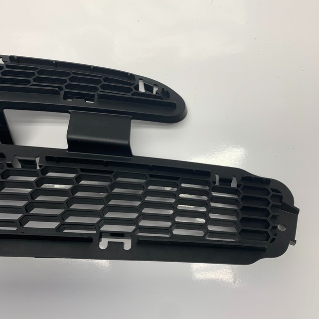 2015 Tesla Model S 70d Front Bumper Lower Mesh Grille Assembly 1038211 ...