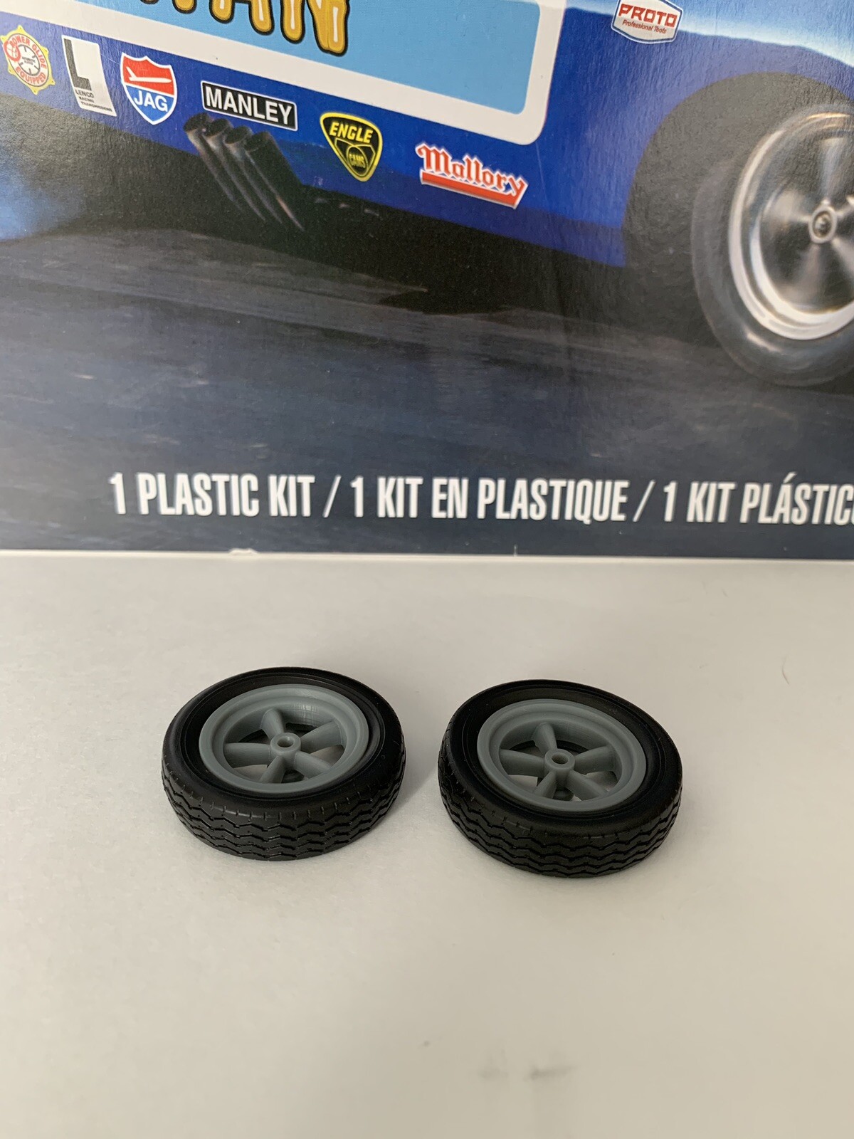 1:16 Vintage Dragster Front 5 Spoke Spindle and ET100 Halibrand Rear ...