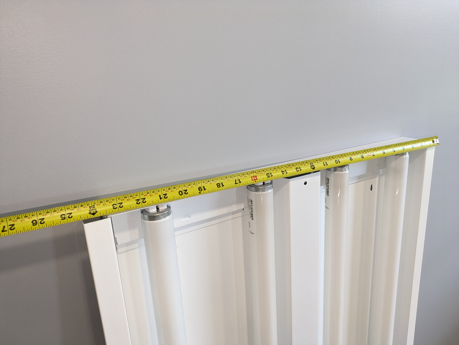 4-Light Fixture 4-ft x 2-ft Fluorescent Luminaire, White, Smooth Puff ...