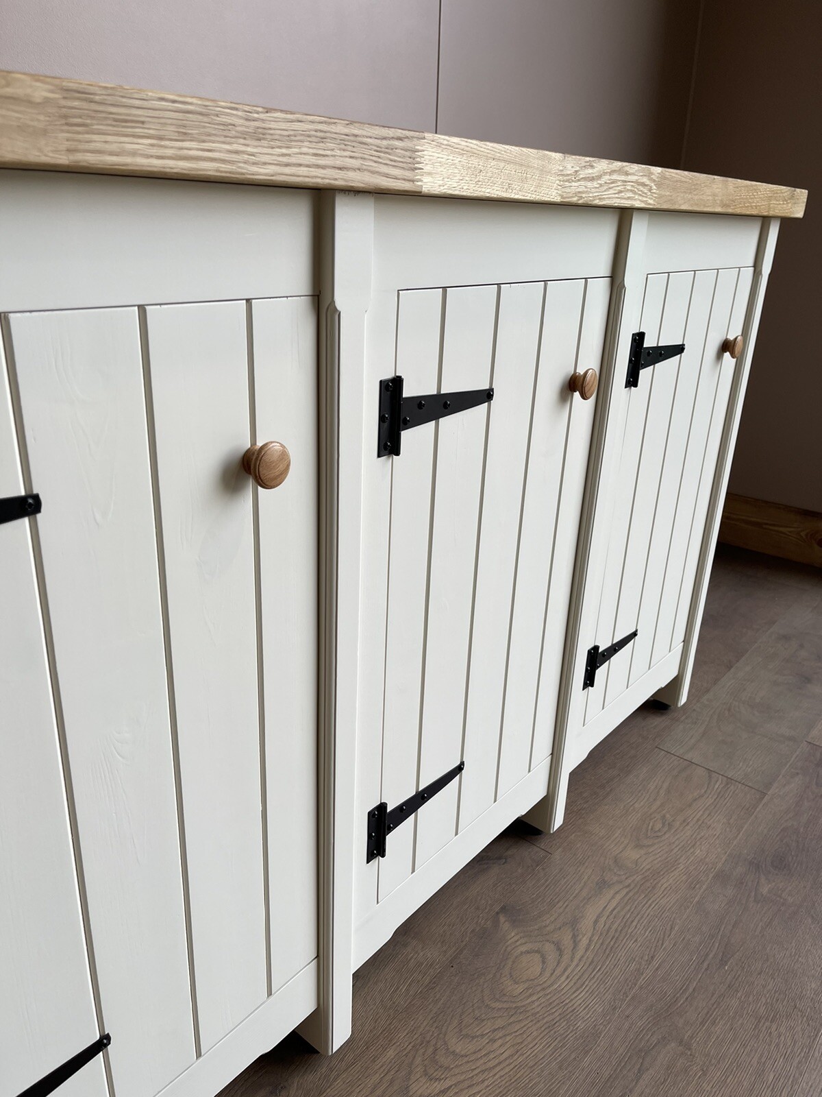 Rustic Wooden Solid Pine Freestanding Kitchen Triple Cupboard Unit With ...