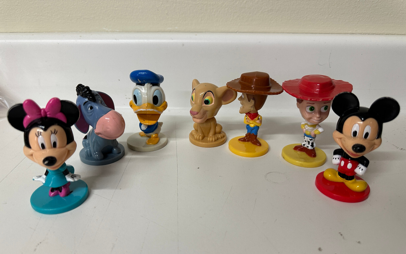 Kellogg's Disney Bobbleheads Set of 7 Mickey Eeyore Woody Jessie Simba ...