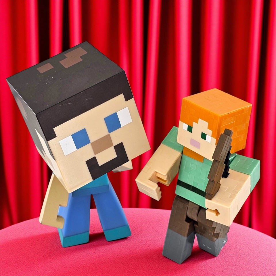 Minecraft Figure Lot Alex Holding Bow & Steve Mojang Notch Ball Jointed Head | eBay
