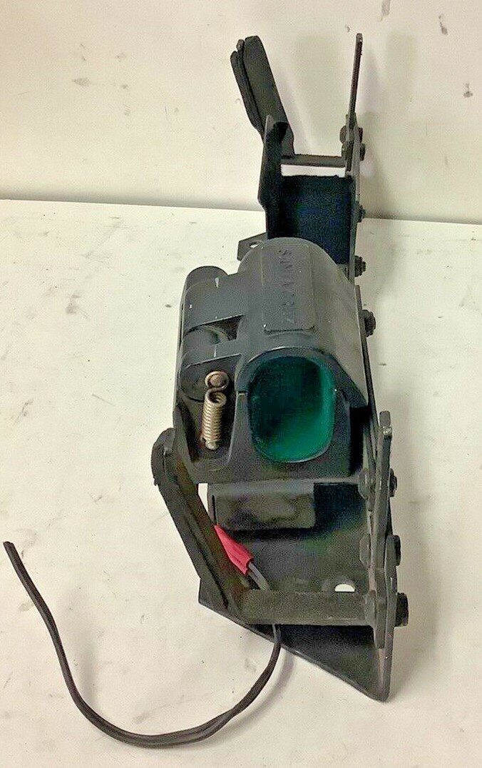 Santa Cruz Gun Lock Single Weapon Holder Gun Rack Mount w/ NO KEYS | eBay