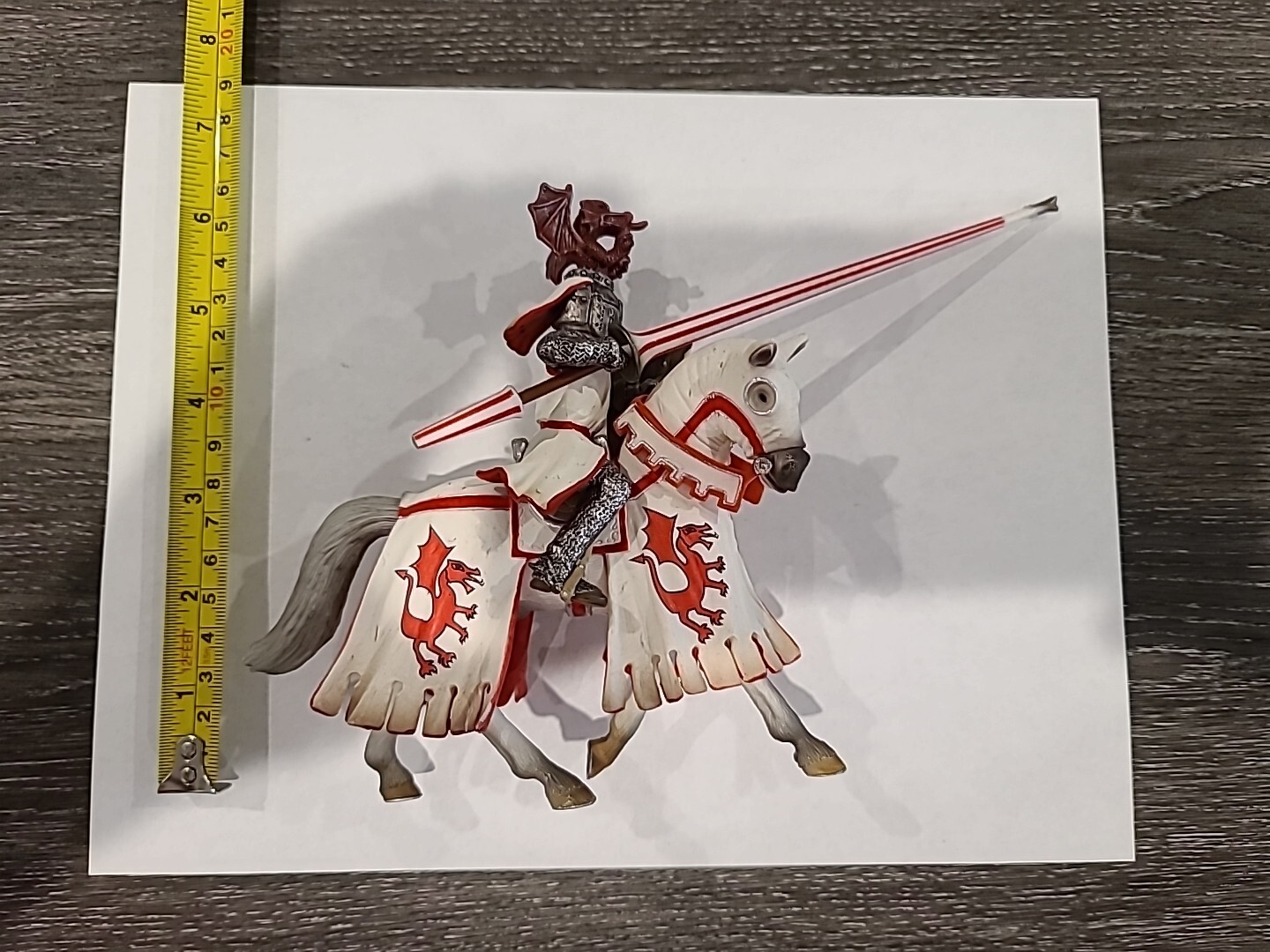 2005 Schleich Medieval White Red Horse & Jousting Knight Dragon Coat of ...