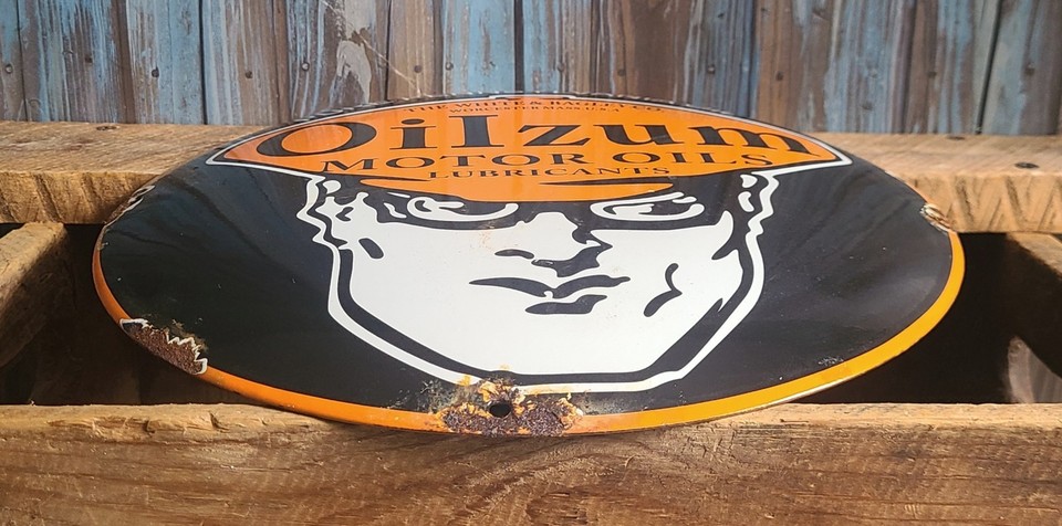 Vintage OILZUM MOTOR OIL White & Bagley Company Porcelain Metal Domed ...