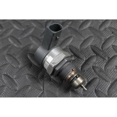 0281002859 SENSORE PRESSIONE CARBURANTE AUDI SEAT SKODA VW 2.0 TDI | eBay