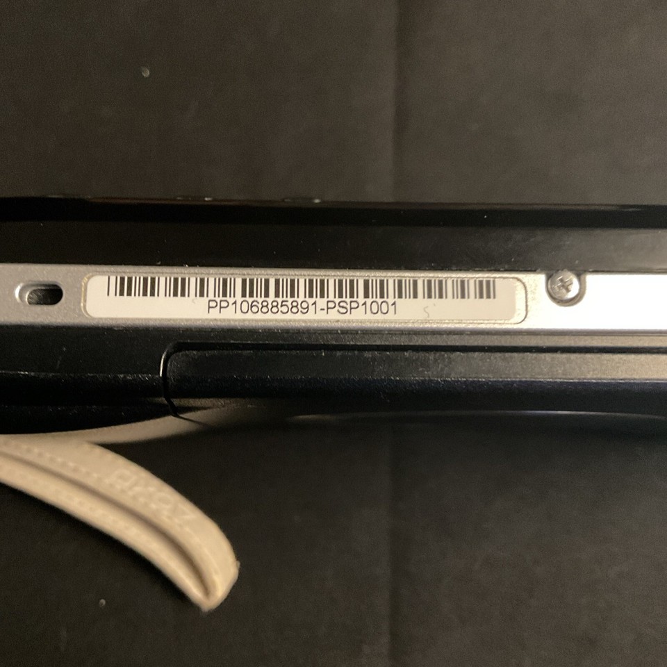 Sony PSP Bundle PSP-1001 W/ 2 Games 5 Vid Console Memory Card Case No ...