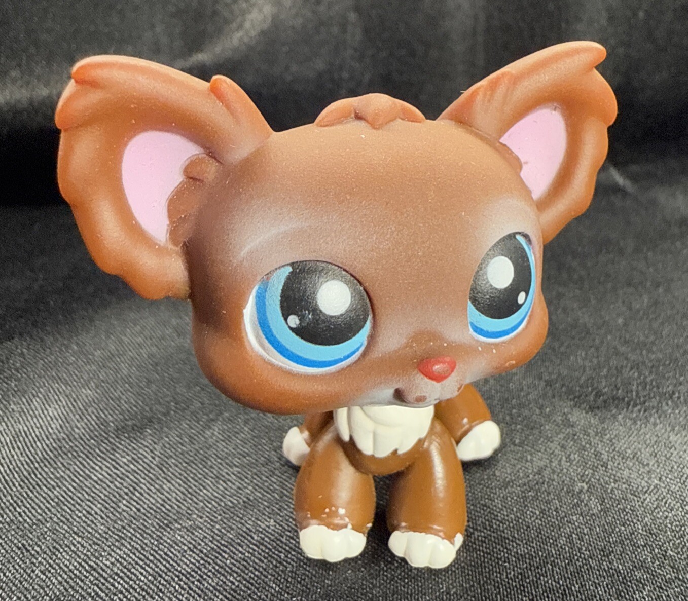 LPS Littlest Pet Shop Picnic Time Pets Chihuahua 219 Rabbit 220 Ladybug ...