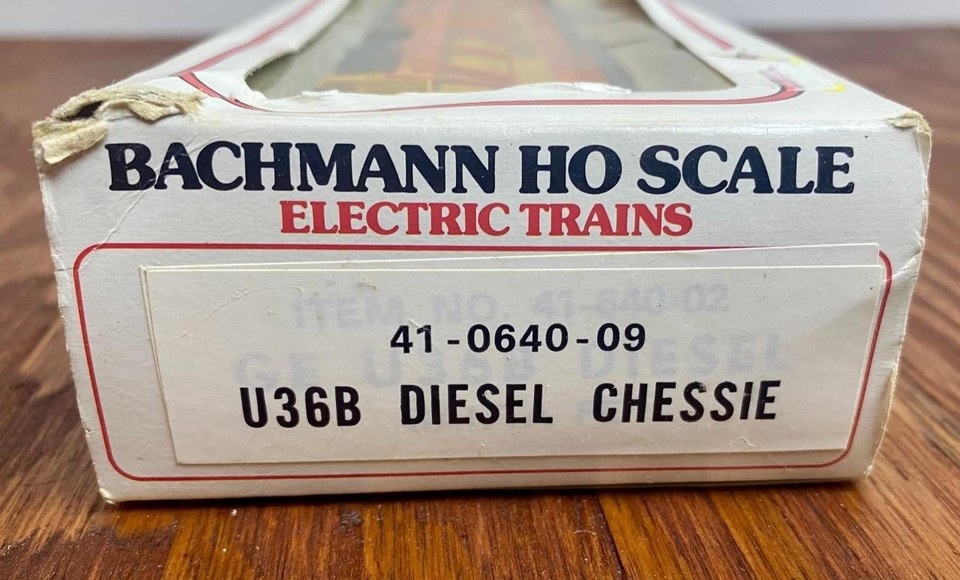Bachmann HO Scale Chessie System Locomotive U36B C&O 4127 with Box | eBay