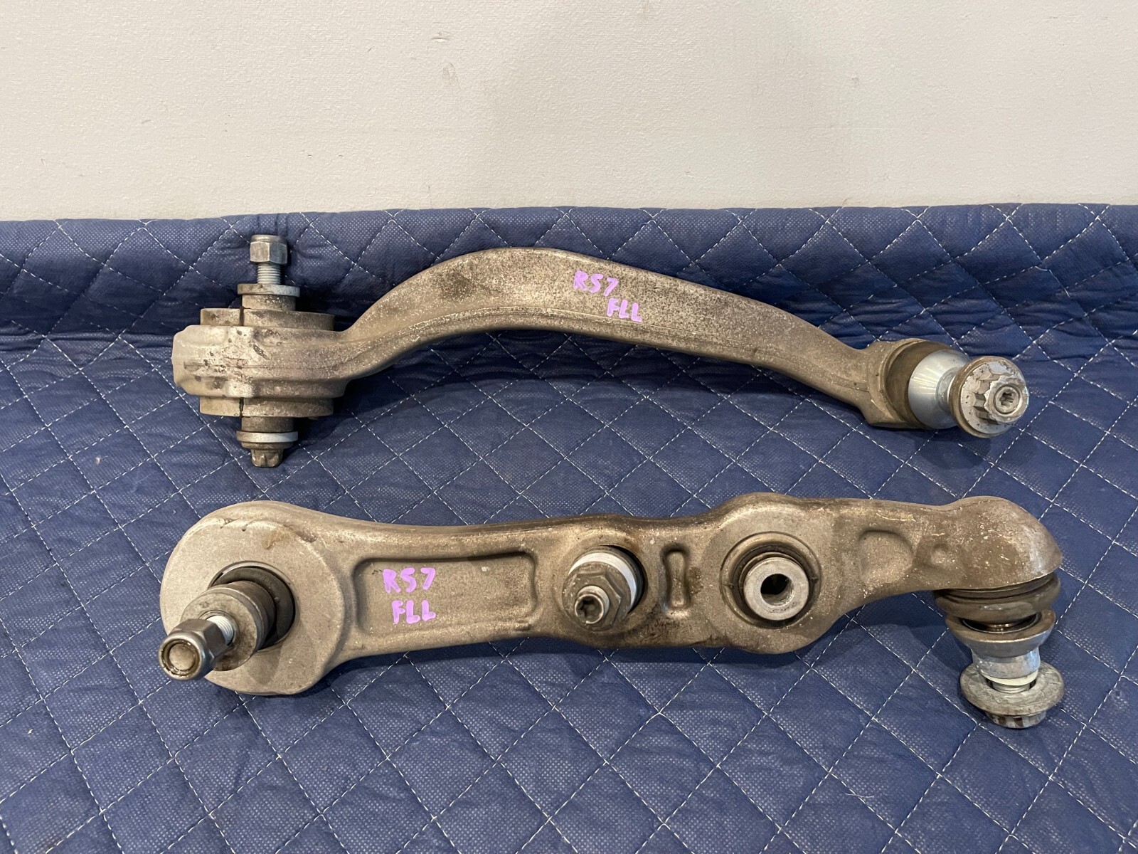 2017 MERCEDES-BENZ C63 AMG FRONT LEFT LOWER CONTROL ARMS W BALL JOINTS ...