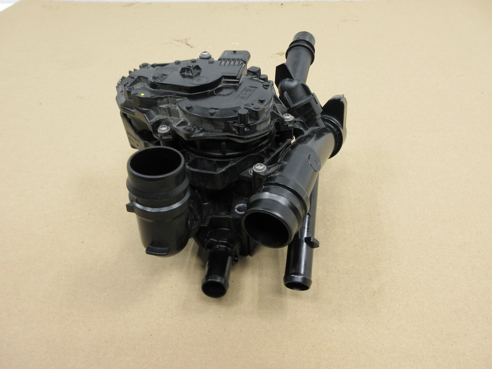 GEN-UINE 25600-2S000 Hyundai Kia Integrated Thermostat Housing Module ...