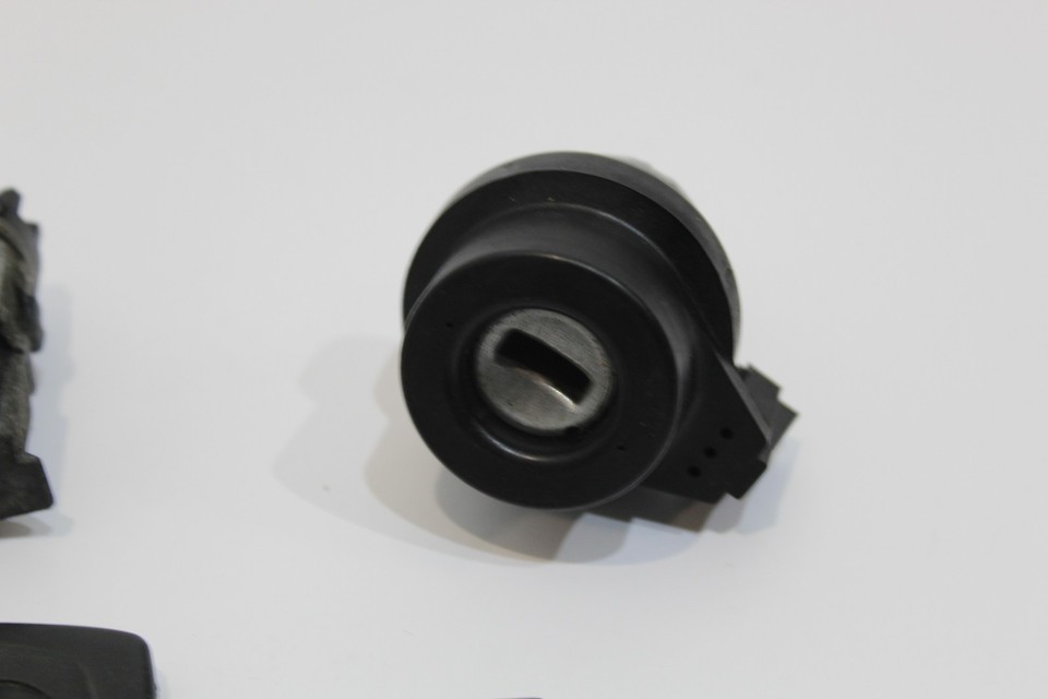 VW Passat 3G B8 Ignition Barrel Lock Door Lock and Key 107905855CF | eBay