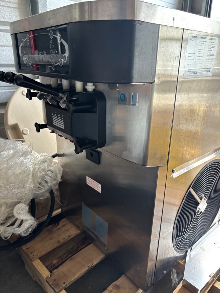 Taylor 723-27 single phase air cooled soft serve ice cream machine used ...