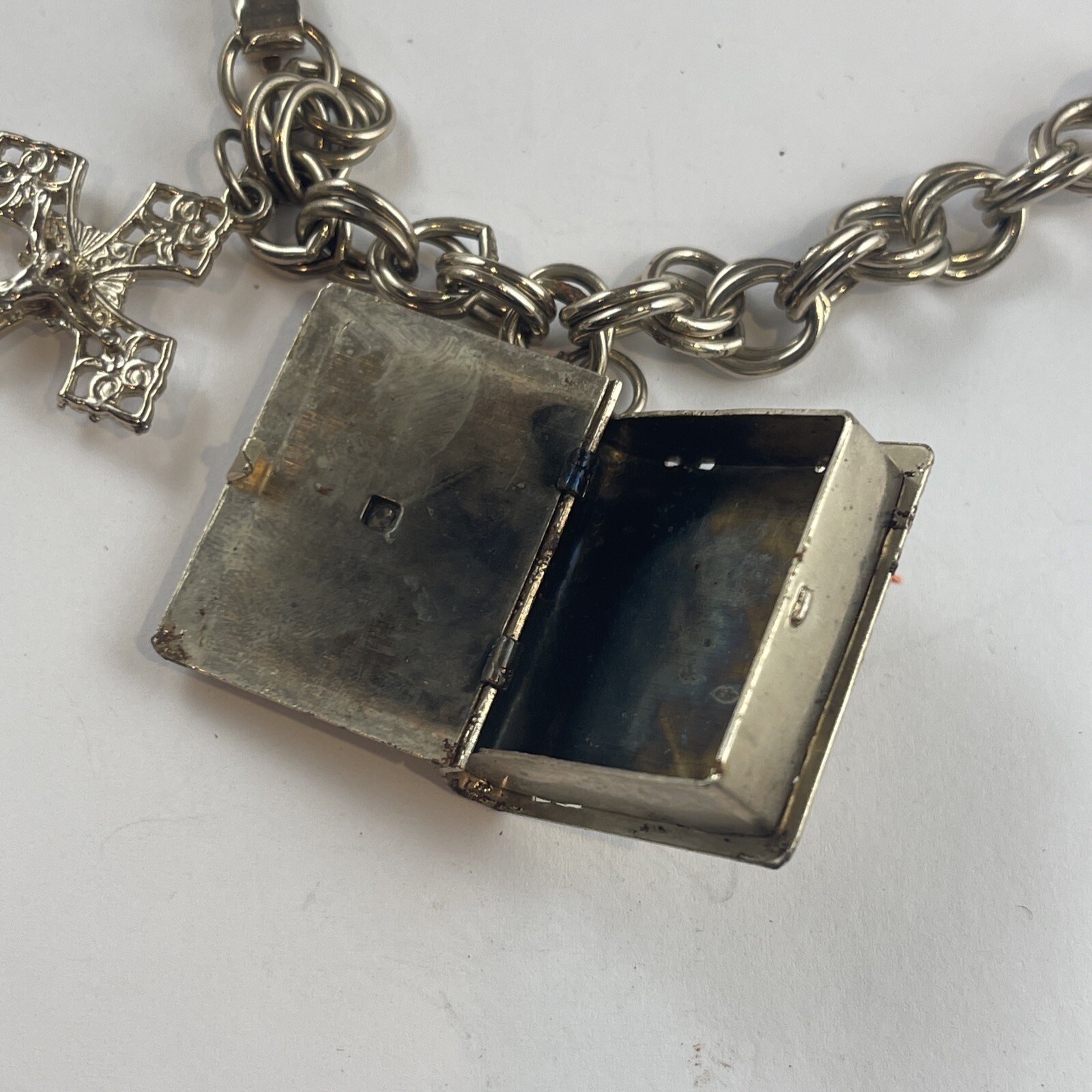Vintage Gold Tone Holy Bible Locket Cross Bracelet Ch… - Gem