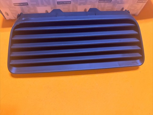 Genuine OEM Nissan 85070-1KA0A Rear Bumper Molding Vent Finisher Bb132 ...
