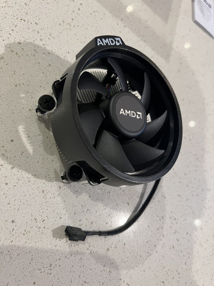 AMD Ryzen 5 5600G Wraith Stealth CPU Cooler- FAN only new no Processor ...