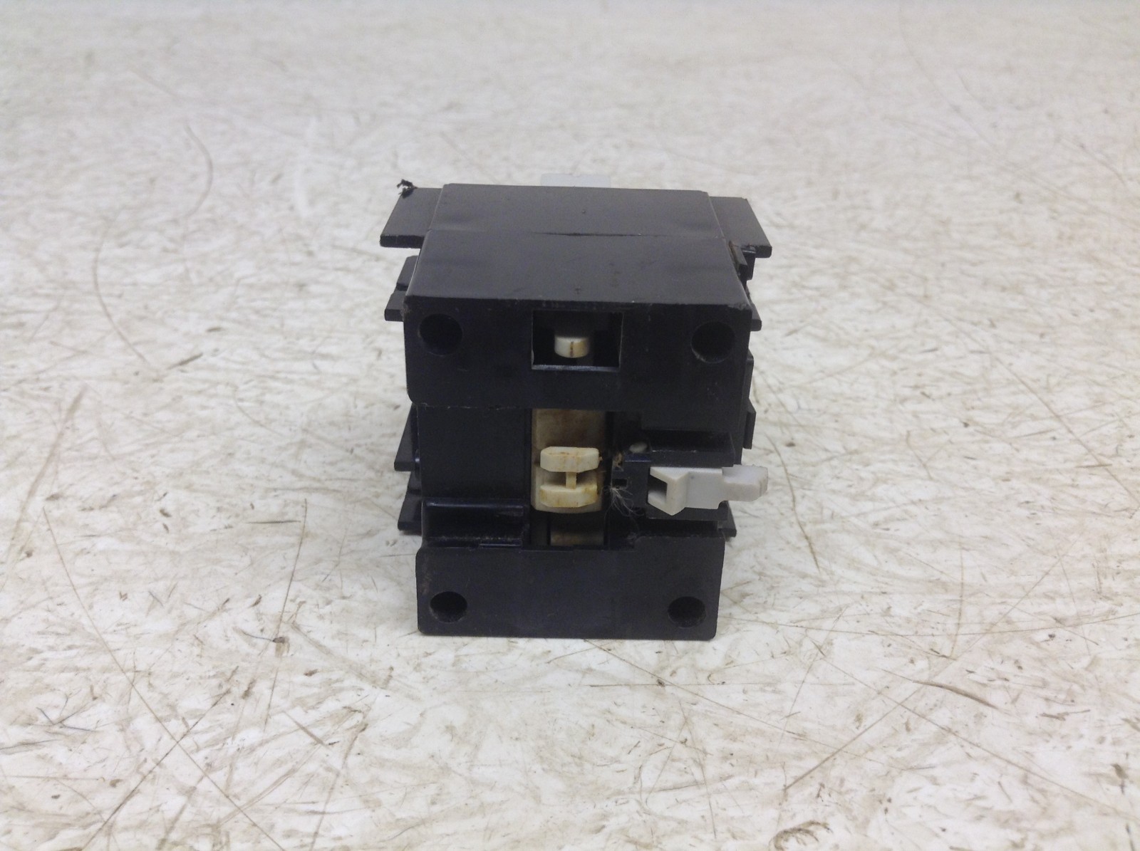 Schneider Telemecanique LA2-D22 Time Delay Block 0.1-30 s LA2-D2 | eBay