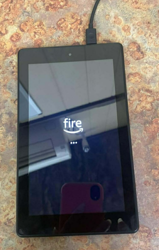 Amazon Fire 7 9th Gen Tablet ONLY WORKS WHEN PLUGGED IN!! Free Shipping ...