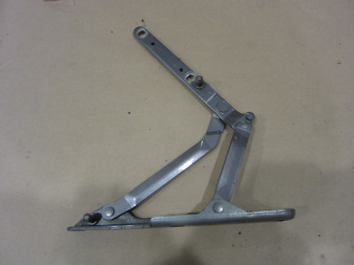 Maserati 4200,GranTurismo - RH Rear Trunk Lid Hinge - P/N 384700106 | eBay