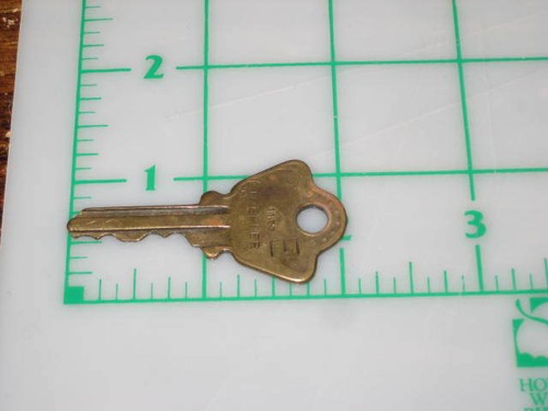 VINTAGE TOEPFER 2" KEY 1123 E Made in U.S.A. | eBay