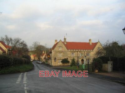 PHOTO THE GRIFFIN AT IRNHAM GEORGIAN PUB AT THE HEART OF A SMALL ...