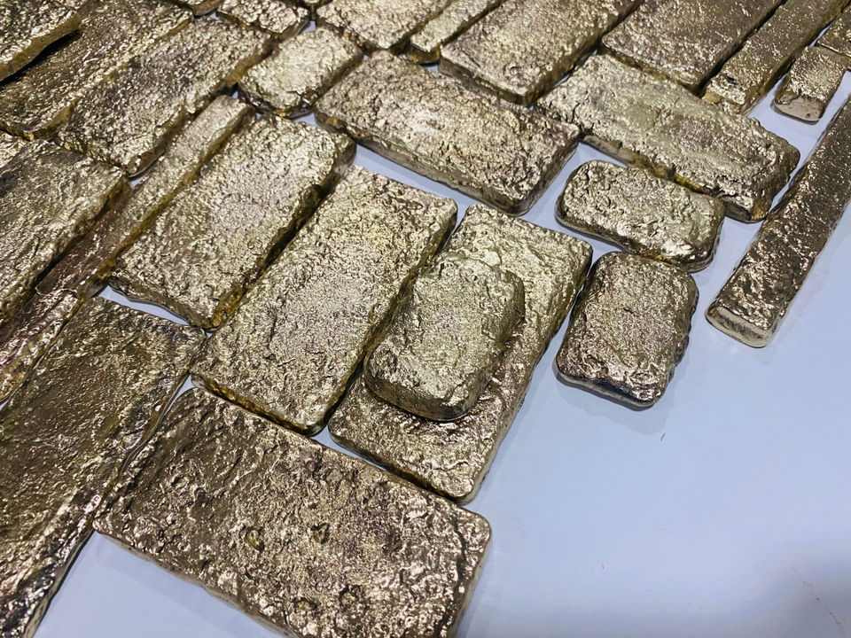 1400 Grams Scrap Gold Bar For Gold Recovery Melted Different Computer ...