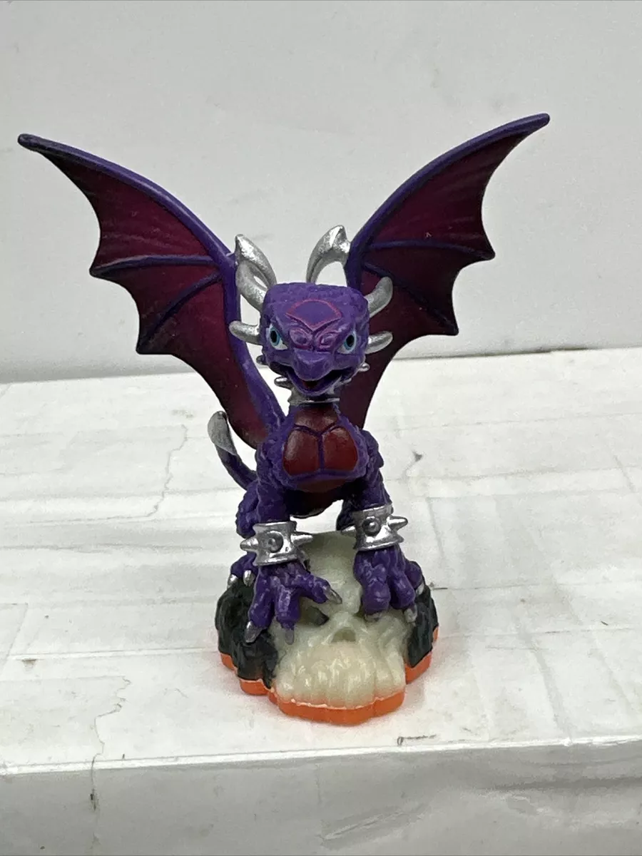 Cynder Hot