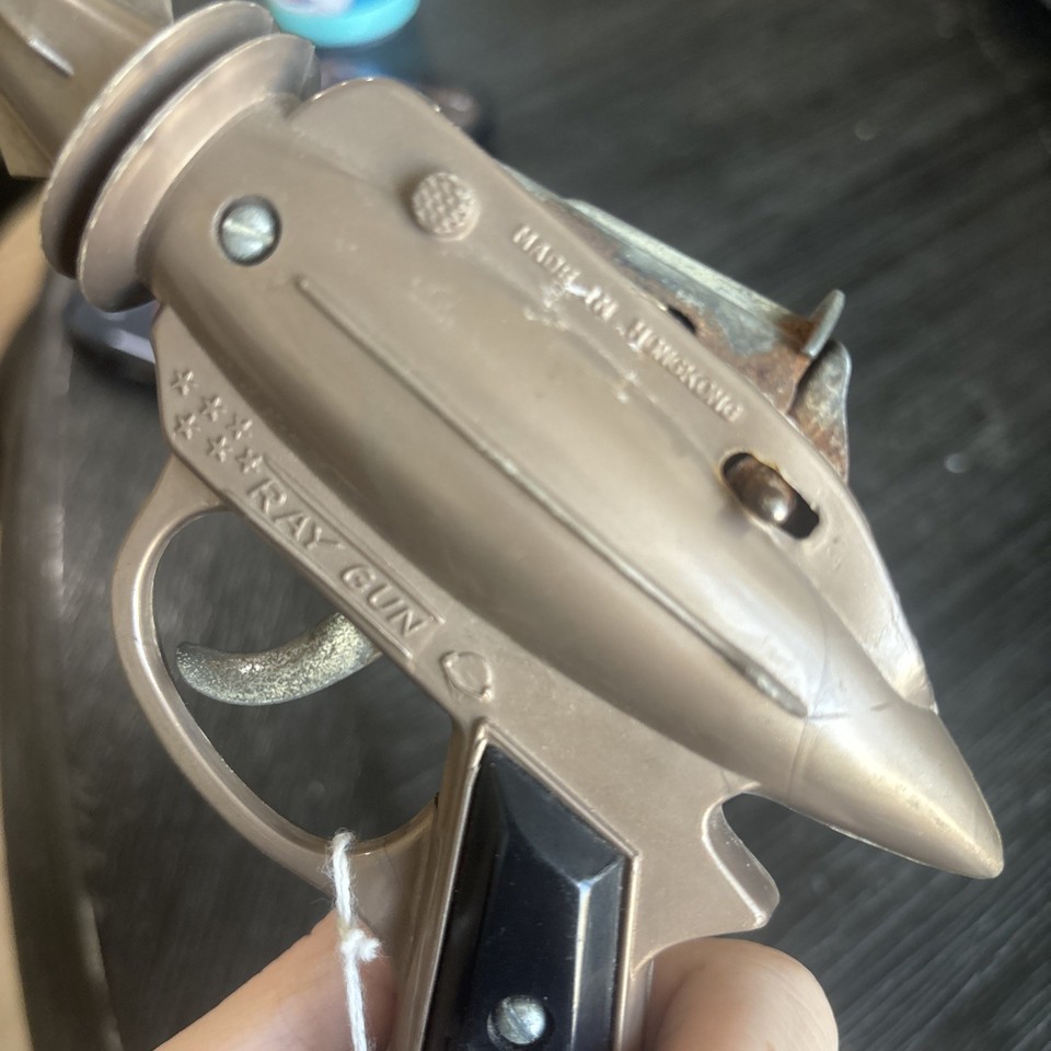 Vintage Zee Space Ray Gun ZEE INTERNATIONAL HONG KONG - Works | eBay