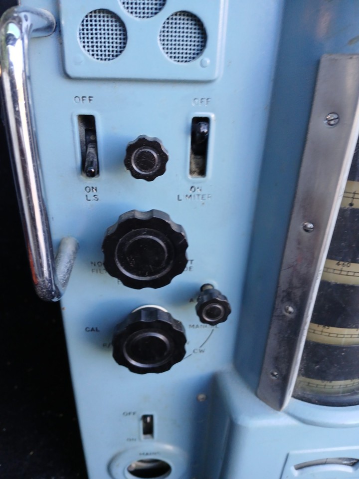 MURPHY B41 - VINTAGE VALVE RADIO 1950s Naval Communications Receiver ...