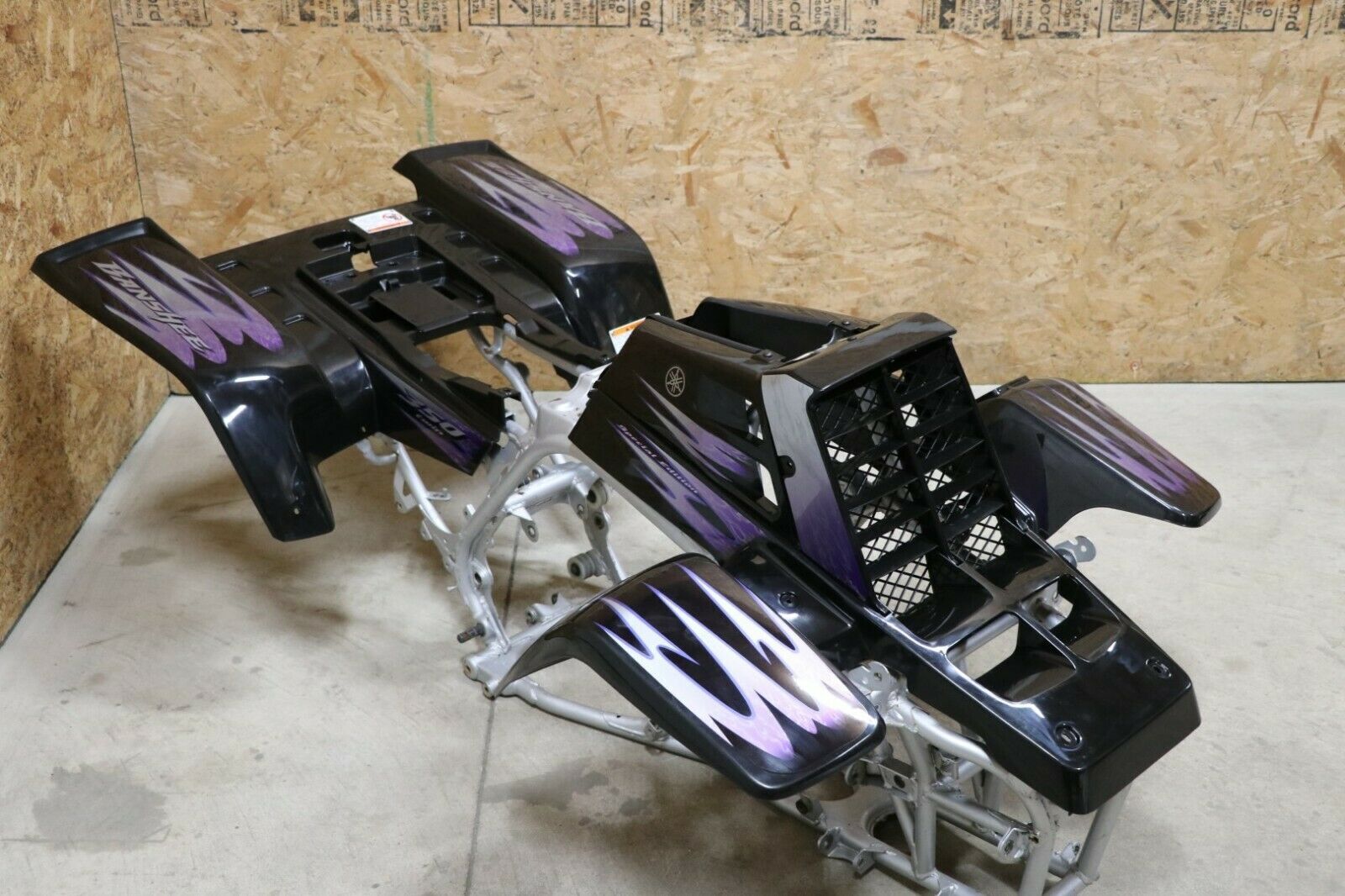 Yamaha Banshee fenders + gas tank plastic grill + graphics BLACK PURPLE ...