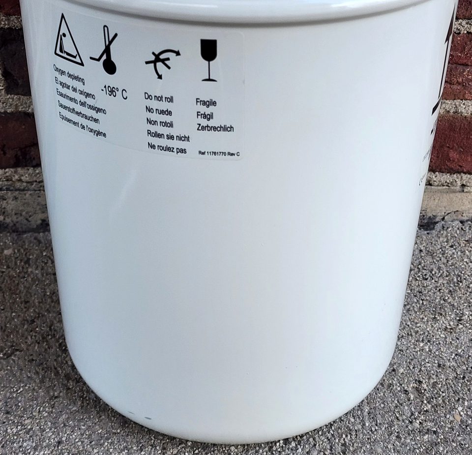 MVE Lab 10 Liquid Nitrogen Dewar Canister with Ladle - 10 Liters - Nice ...