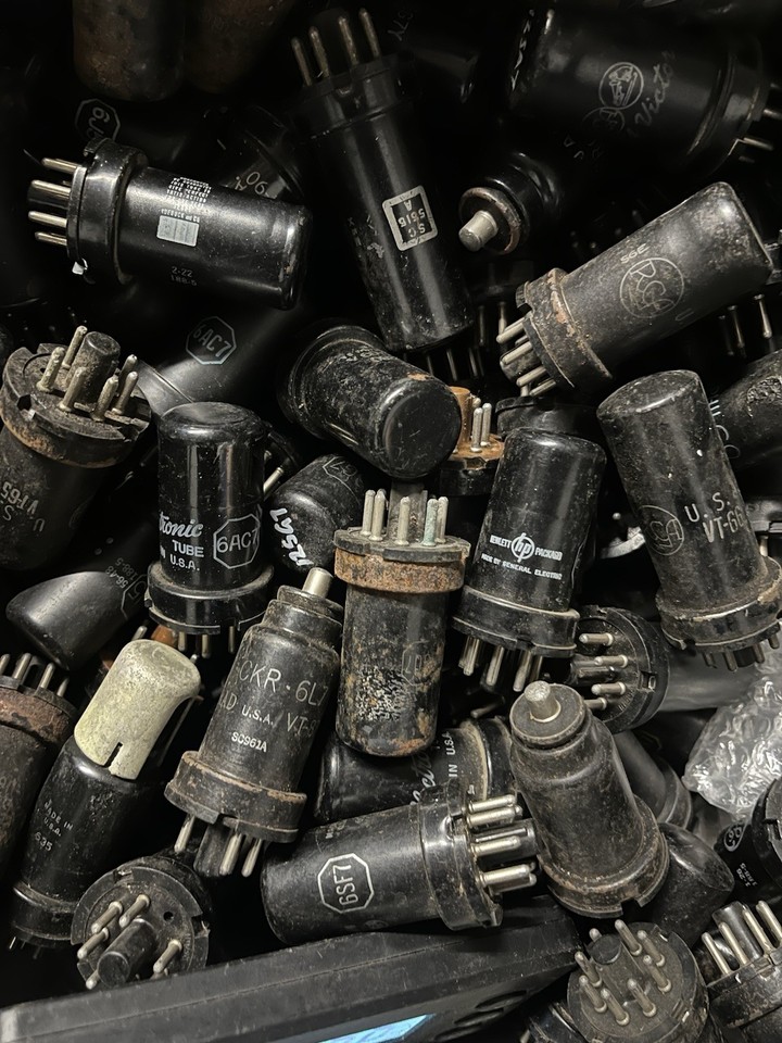 30 Lbs Of Vintage Metal Can Radio Fm Am Tubes Valves Lot | eBay