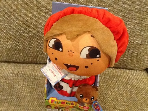 Flipkins Griffin Jay At Play 2 In 1 Plush Doll With Pocket Cutie ...
