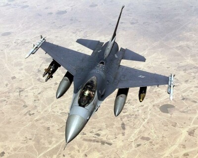 F-16 Fighting Falcon Air Force Top Gun Navy Thunderbirds F-16 F-15 ...