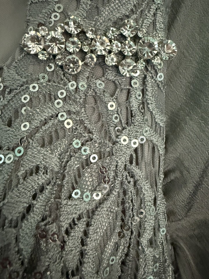 Ignite Evenings w/ This Formal Silver, Sequined Long Caplet/Cape Size ...