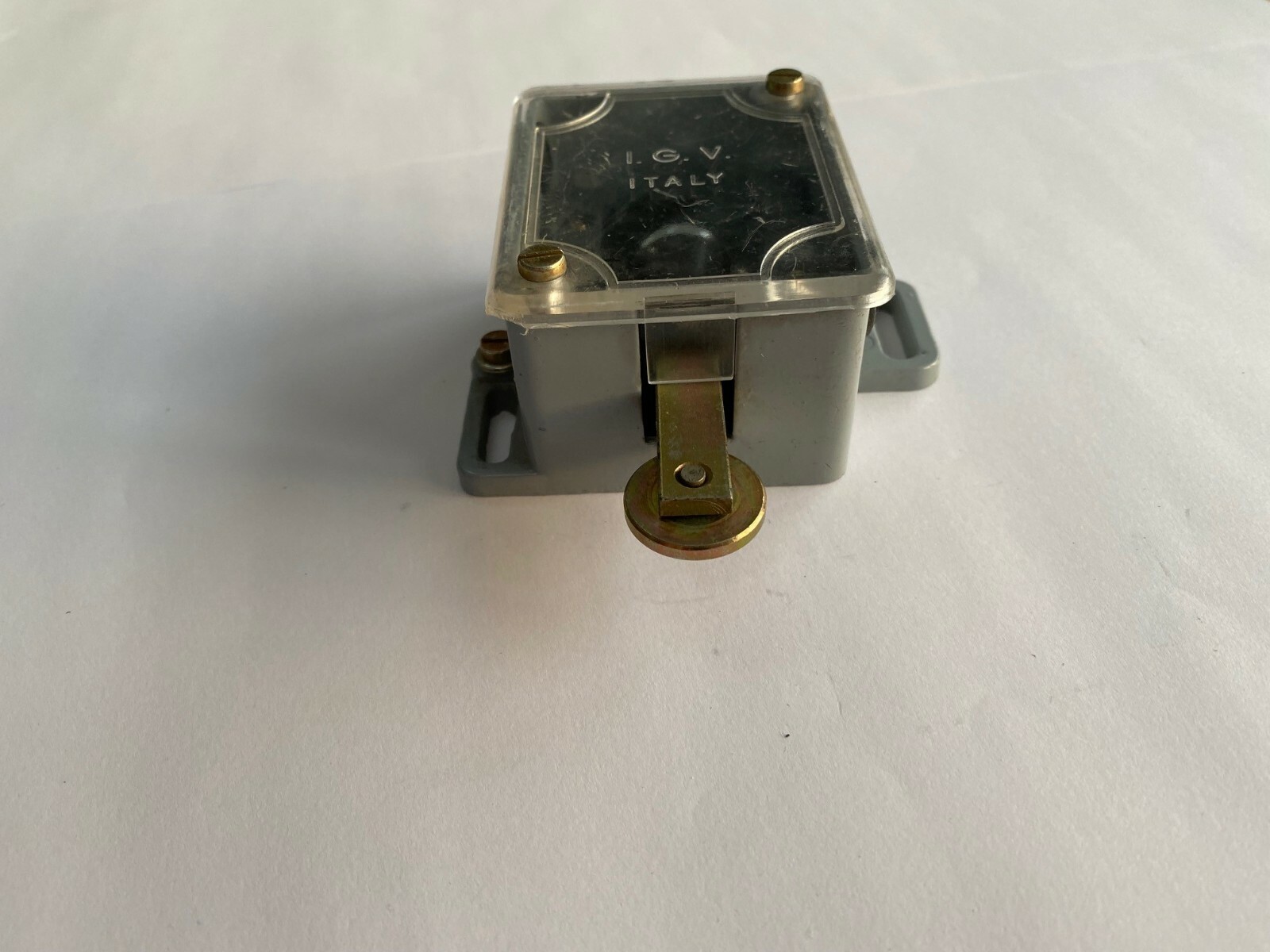 IGV MANUAL RESET SAFETY SWITCH LIFT ELEVATOR SPARES | eBay UK