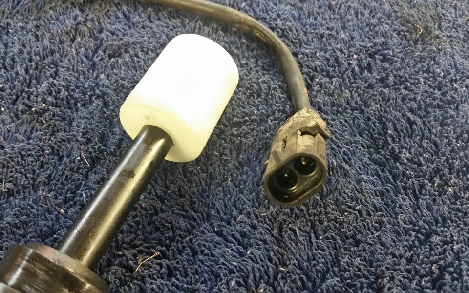 94 95 96 97 Seadoo SP SPI SPX GTI GTX GSX XP Oil Sending Unit | eBay