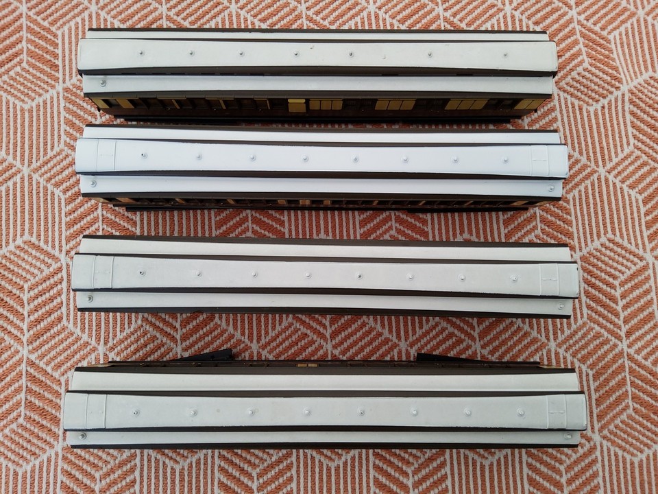 Hornby GWR Clerestory Coaches R122 X 3 And R123 X 1 - OO Gauge | eBay UK