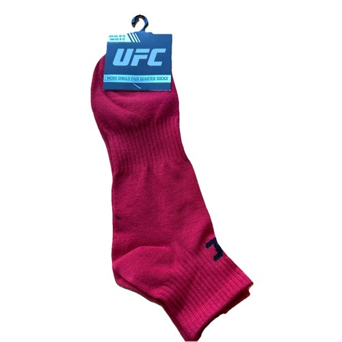 UFC Adult Mens Size 6-12 Red Crew Socks 1 Pair | eBay