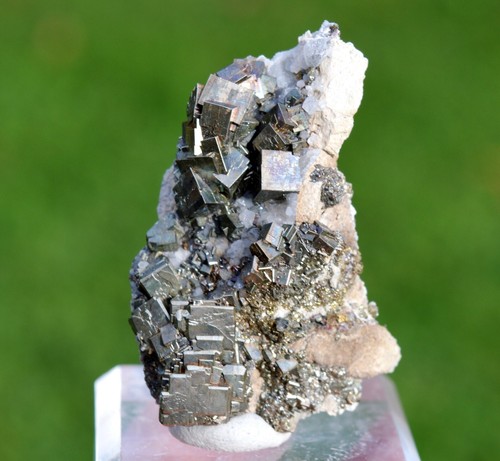 Pyrit 23 Gramm - Trepča, Mitrovica, Kosovo Kosova | eBay.de