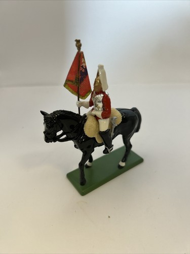 W BRITAINS VTG 1988 Cast British Soldiers 41076 Life Guard Mounted Flag ...