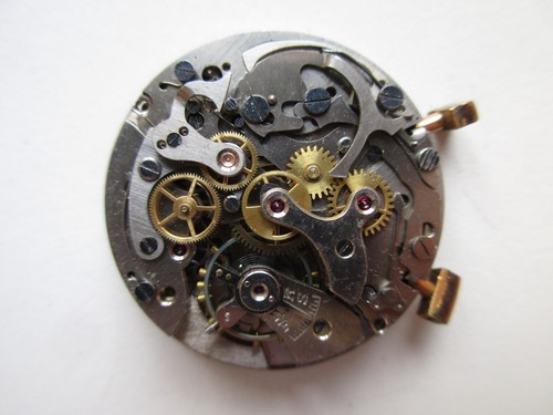 Landeron cal. 48 chronograph watch movement - balance moves - for parts ...