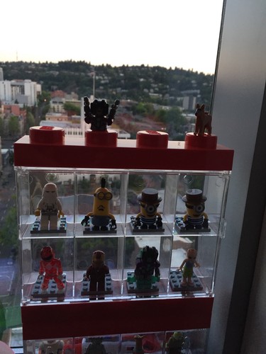 Lego Minifigure Display Case Set of 2 Holds 8 Minifigures Expandable ...