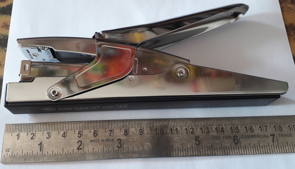 Pack of 1 Kangaro Heavy Duty Steel Stapler Hp-45 With 2 Packets of ...