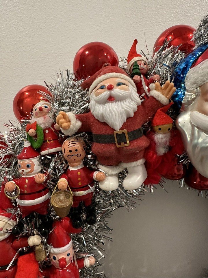 Handmade Christmas Ornament Wreath Vintage-Kitsch-Santa | eBay