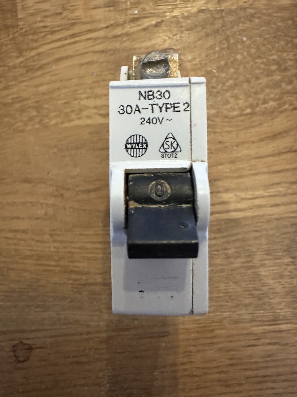 Wylex NB Series Type 2 NB05 NB15 NB20 NB30 NB40 MCB Main Switch RCD ...