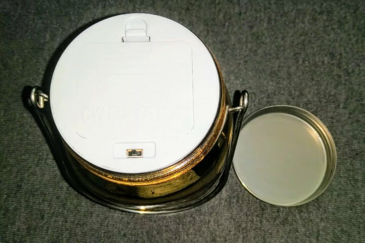 ORNAMENTAL MERCURY STYLE GOLD SPLATTER GLASS JAM JAR WITH TINY FAIRY ...