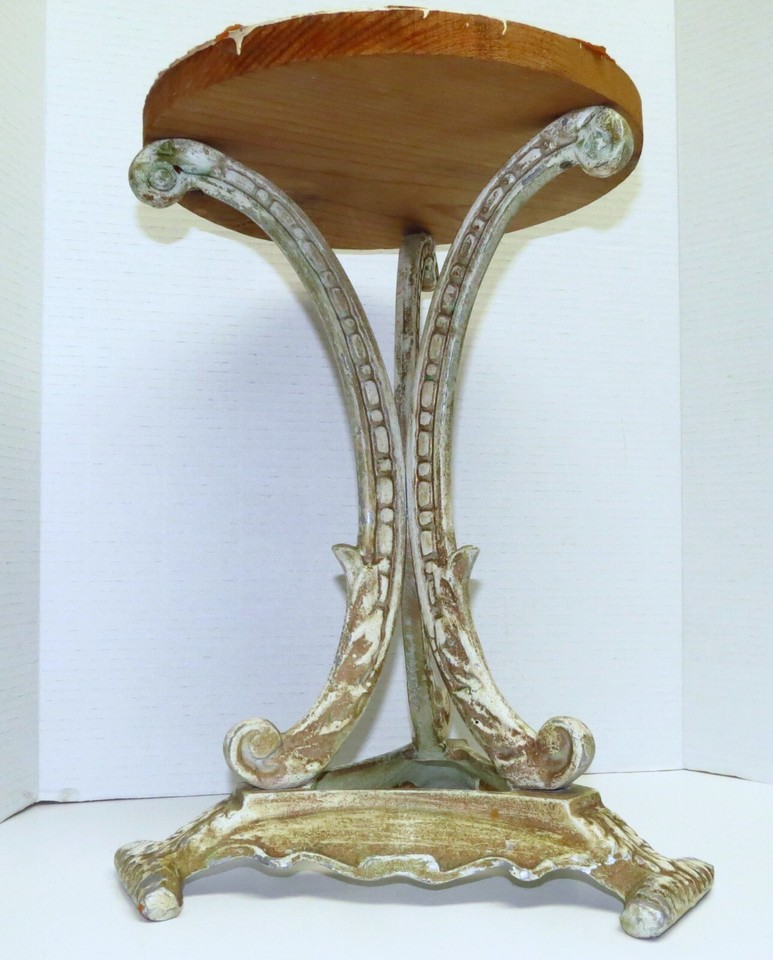VINTAGE ALUMINUM / METAL ART DECO DISPLAY BASE WITH WOOD TOP | eBay