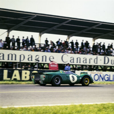 David Piper Jo Siffert David Piper Ferrari 365 P2 3 1967 Motor Racing ...