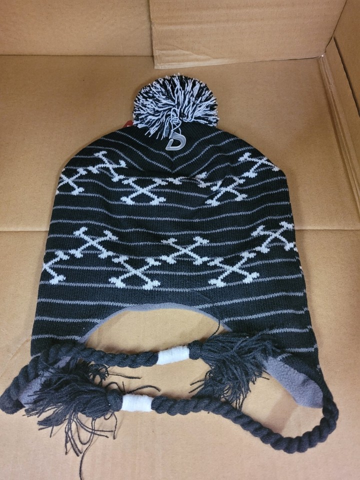 Disney The Nightmare Before Christmas Tim Burton Beanie Hat New Must L ...